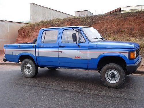 Cars Sport: Chevrolet D20