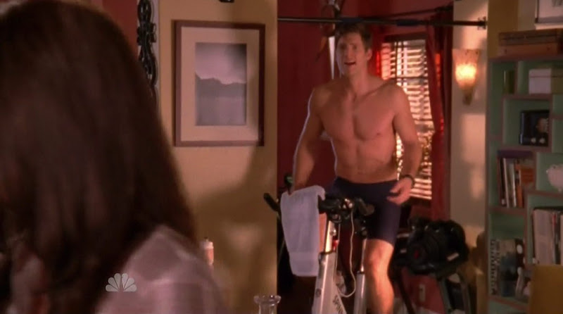 Ryan McPartlin on Chuck s3e14 - Shirtless Men at groopii
