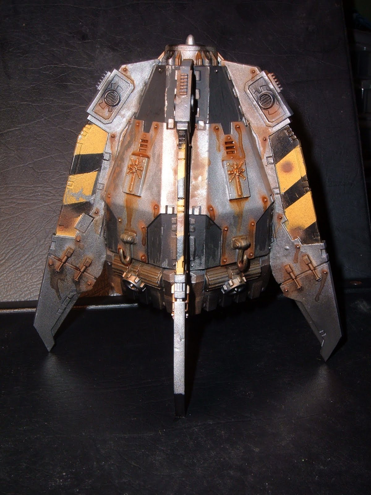 Dark Future Games: Painted Dreadclaw Drop Pod Conversion! Iron Warriors!