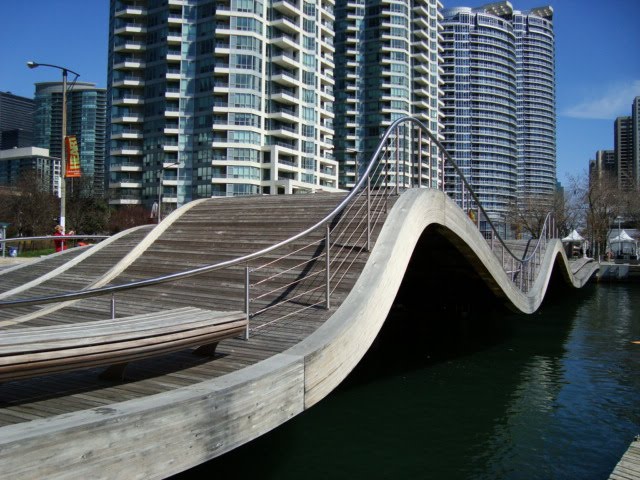 Cherish Toronto: Toronto Harbourfront Wave Decks