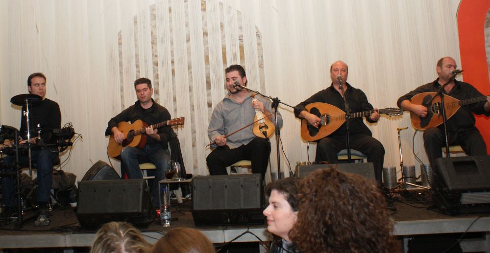 ΓΙΩΡΓΟΣ ΚΑΛΟΡΜΑΚΗΣ: KARAGIORGIS-KALORMAKIS LIVE ΣΤΗ ΧΑΛΚΗ...