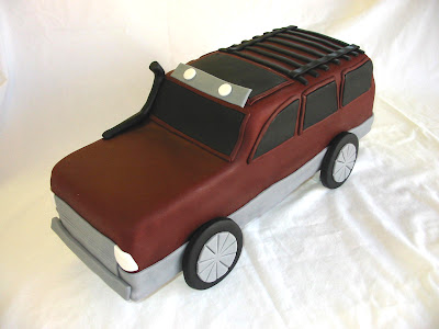 Kim's Cakes: Land Cruiser Cake