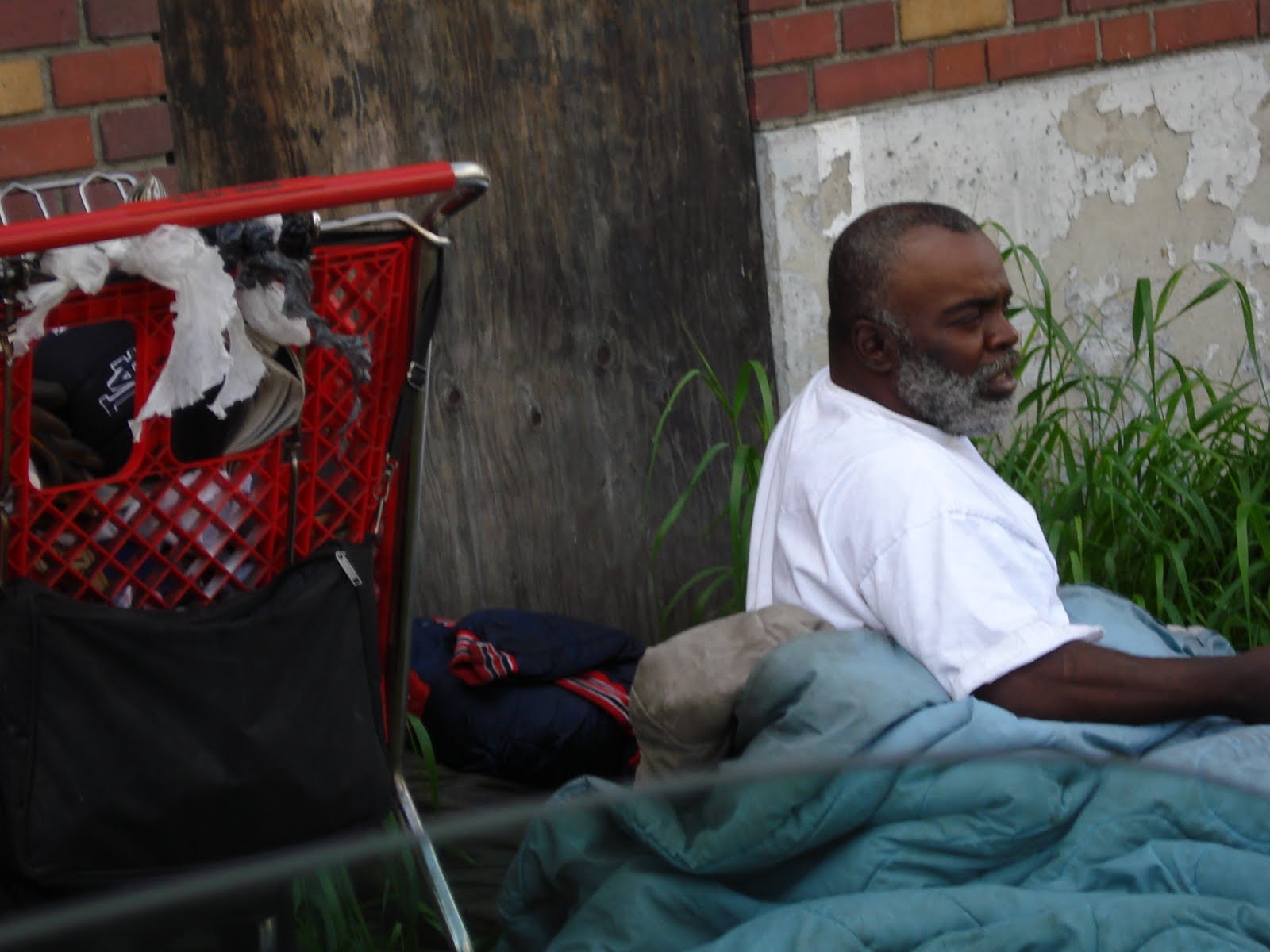 Homeless in America: A Day with the Homeless in Pictures