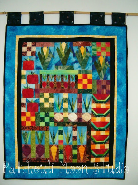 Patchouli Moon Studio: Vegetable and Fruit Garden Quilt
