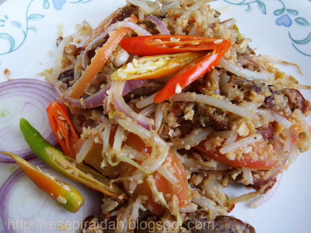 Resepi Raidah: Kerabu Taugeh Daging Salai/Panggang