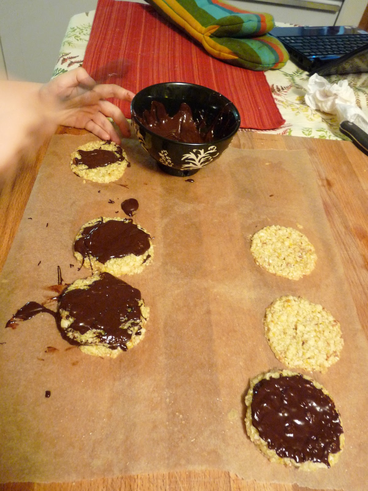 | Italian Dessert Challenge Recipe # 2 – Chocolate Lace CookiesPomato ...