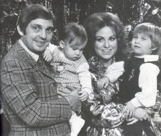 THE CHAMPAGNE PHOTO BLOGGER: Larry Welk with Kevin, Tanya and Lawrence ...