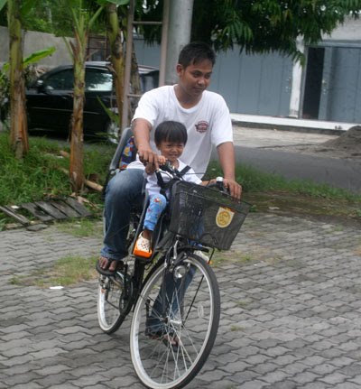 Boncengan SEPEDA Balita Depan - blog thetrekkers.com