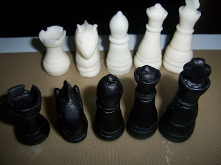 FONDANTCAKES by Mavic: Fondant CHESS Pieces....