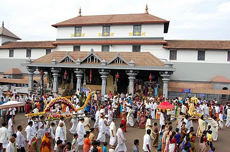 Dharmasthala ~ Tourist Attractions | Trawel India