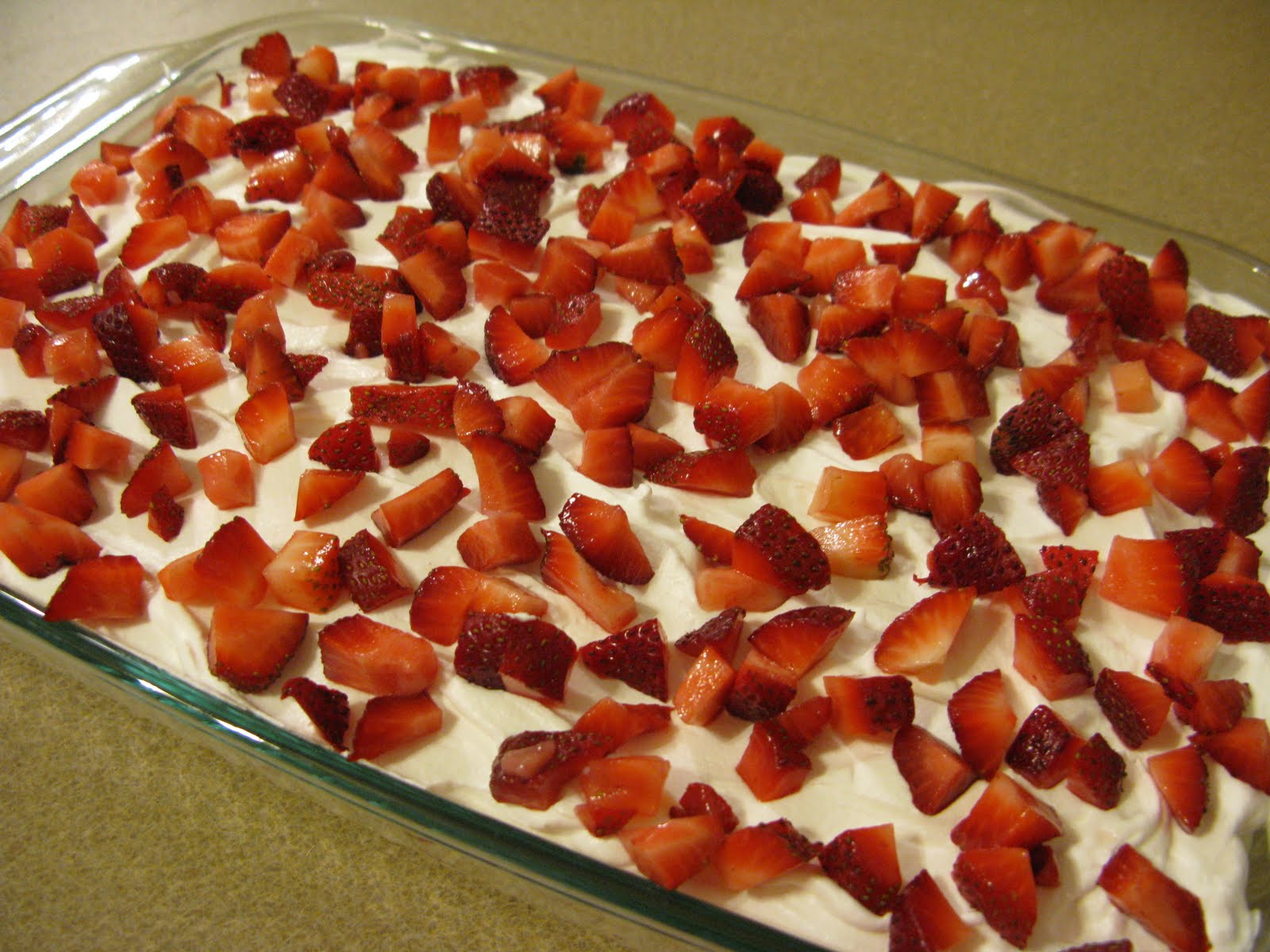 From my tiny kitchen: Layered Strawberry Pudding - Food Recipes