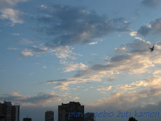 Plavo nebo žuti kamen: Plavo nebo