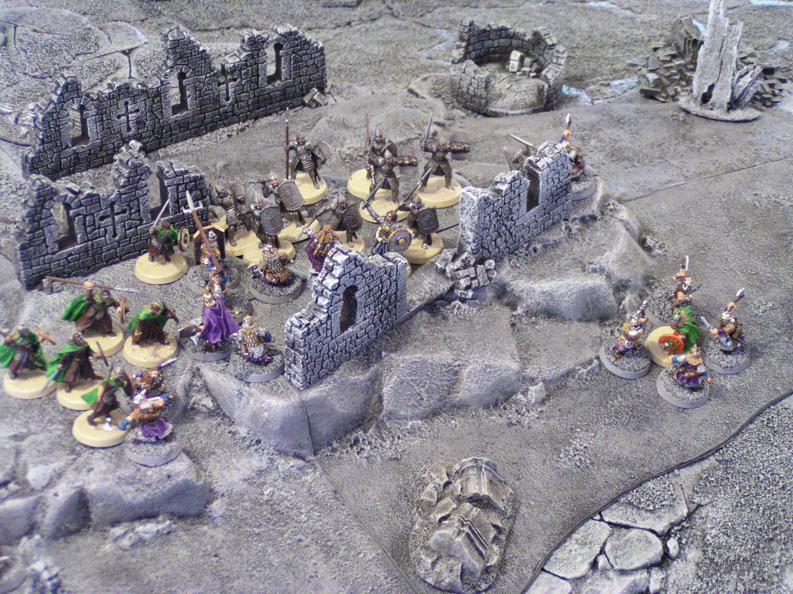 Middle Earth Strategy Battle Game and Warhammer 40k: Battle for the ...