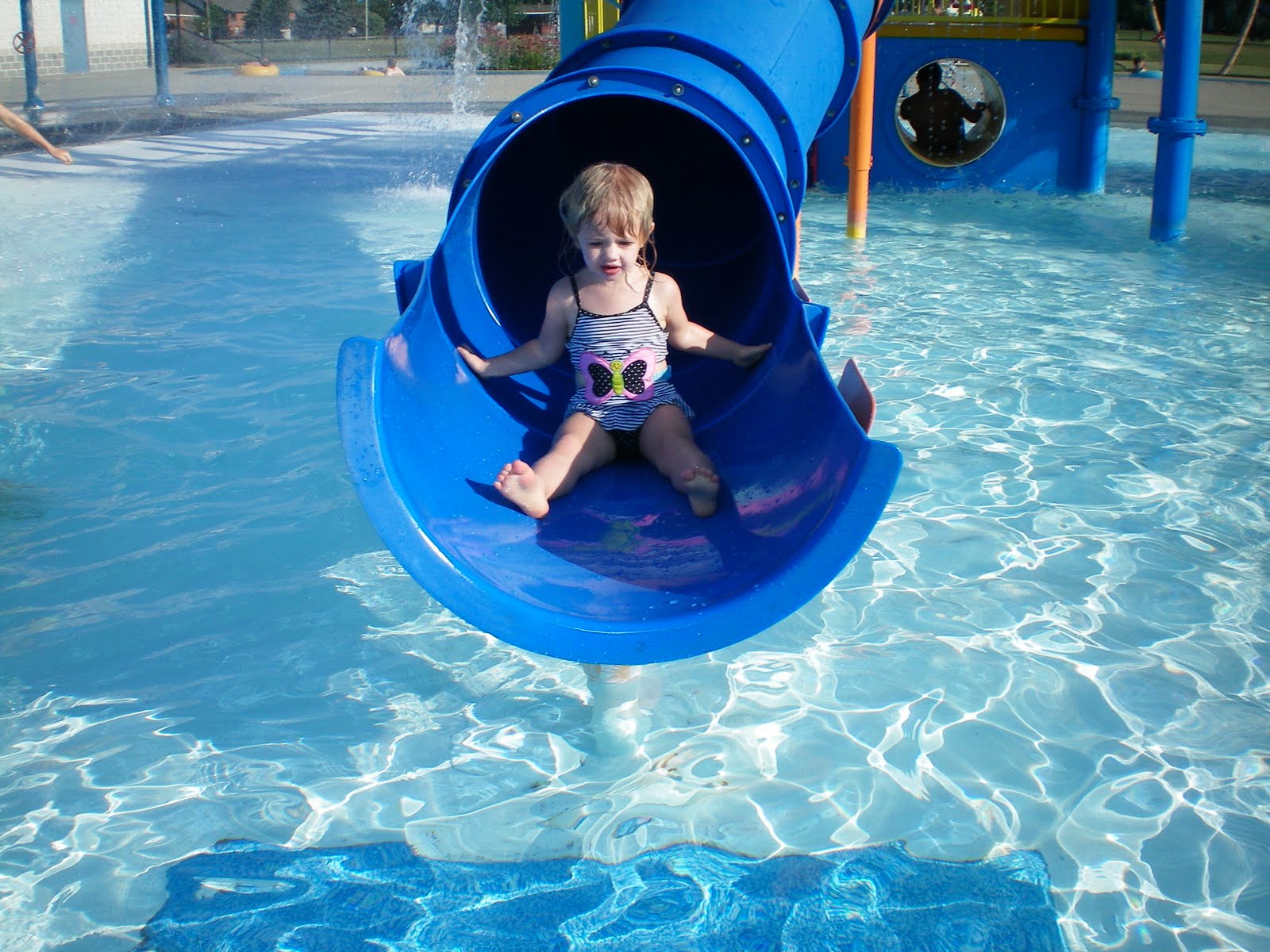 Emma Grace's Place: Splashing in the Heath City Water Park!