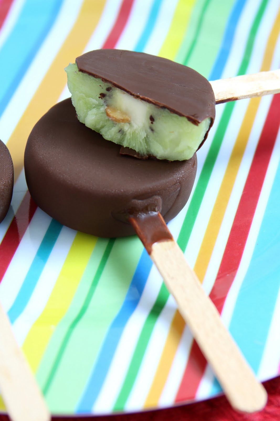 ShowFood Chef: Chocolate Kiwi Popsicles - Simple Saturday