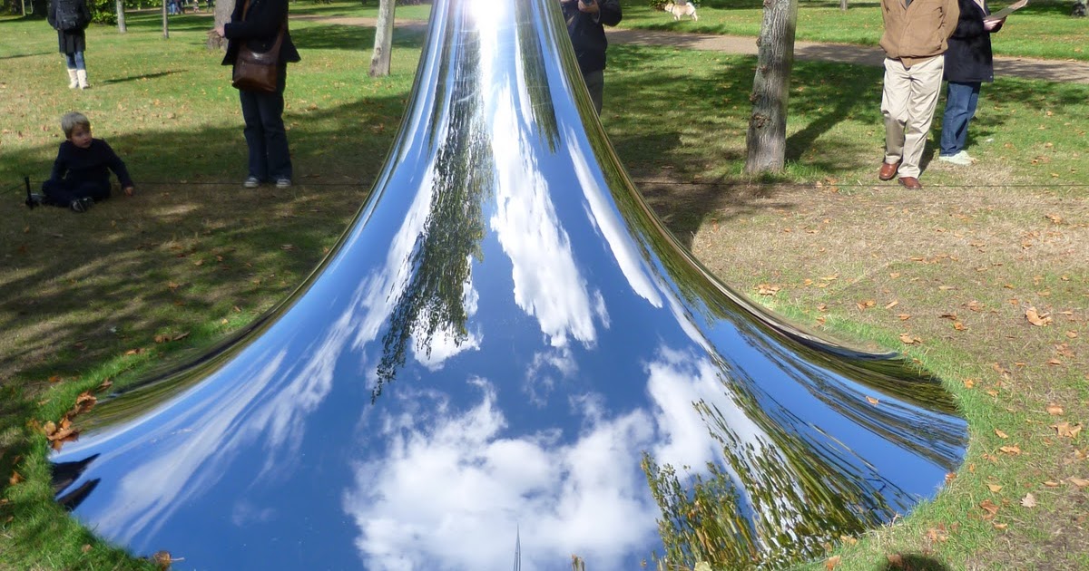 Walk to Free Art London: 15. NON OBJECT (SPIRE) by ANISH KAPOOR
