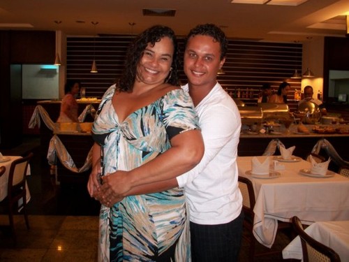 HIPERSESSÃO : Solange Couto grávida