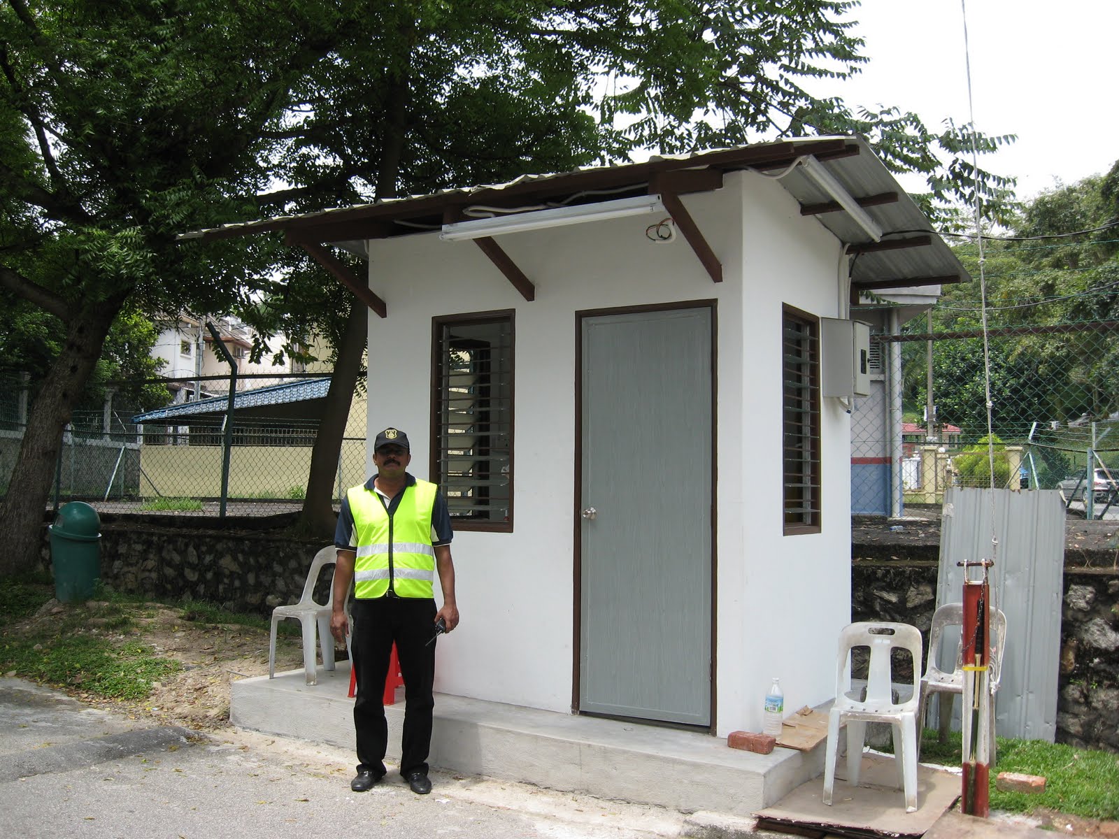 Our MS Community: The boom gates and guard posts in the MS Community