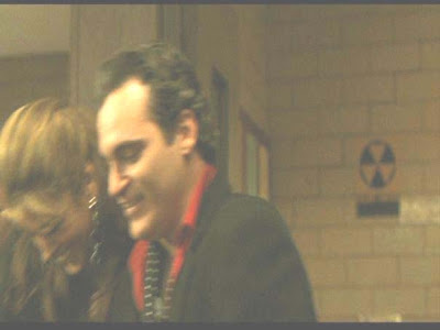 CONELRAD Adjacent: FALLOUT SHELTER SIGN CAMEOS