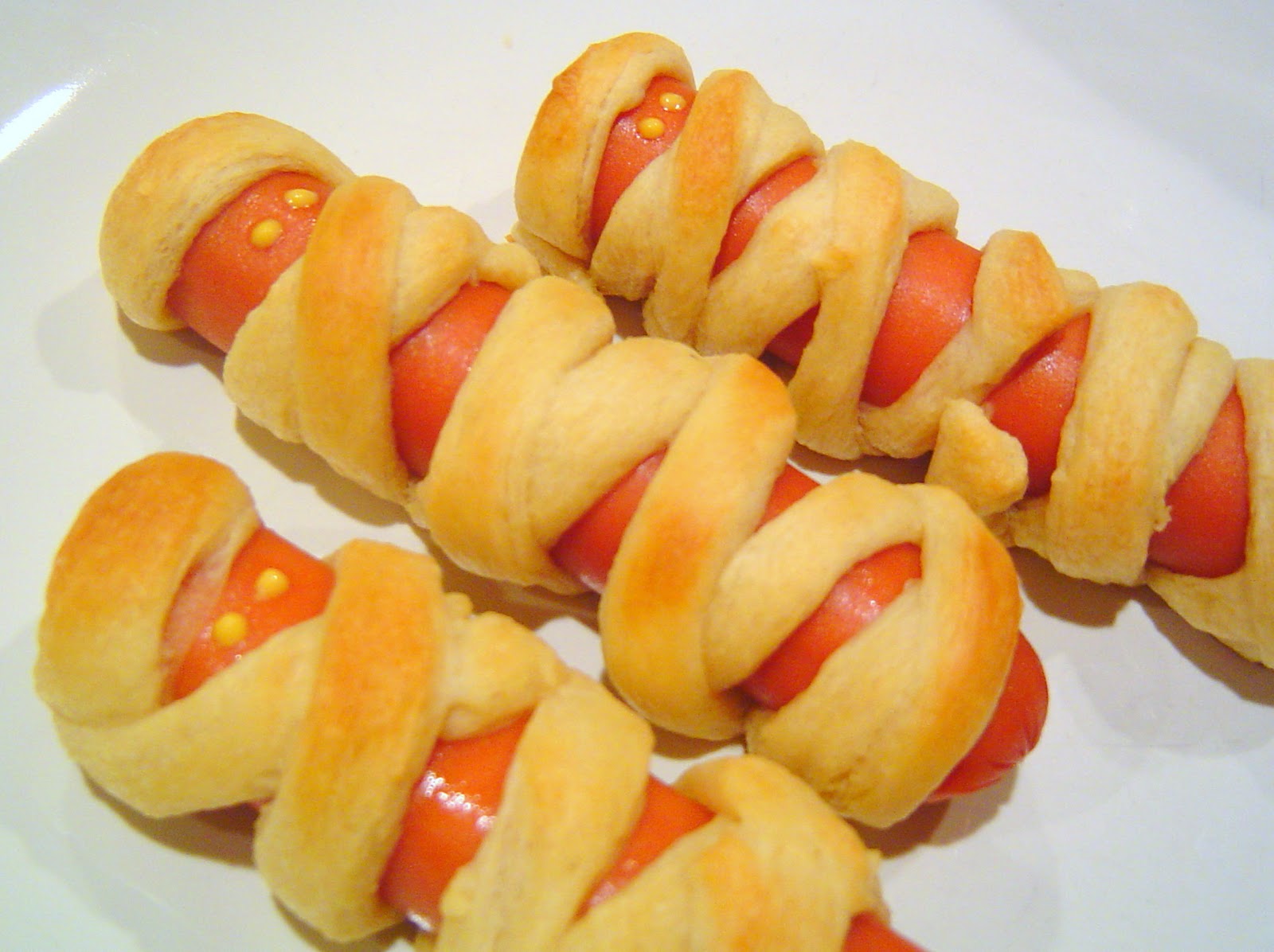 Mummy Dogs | Simply Designing with Ashley