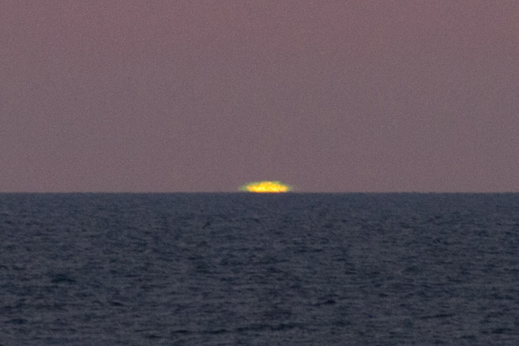 The Green Flash Phenomenon - Parallel Perception