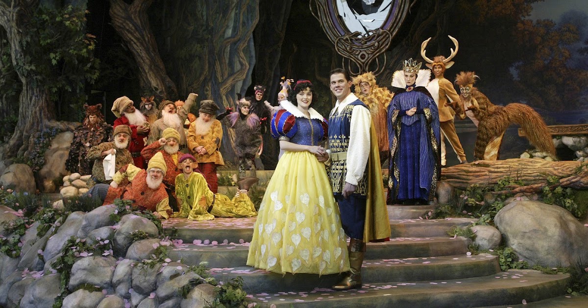 Filmic Light - Snow White Archive: Snow White - An Enchanting Musical ...