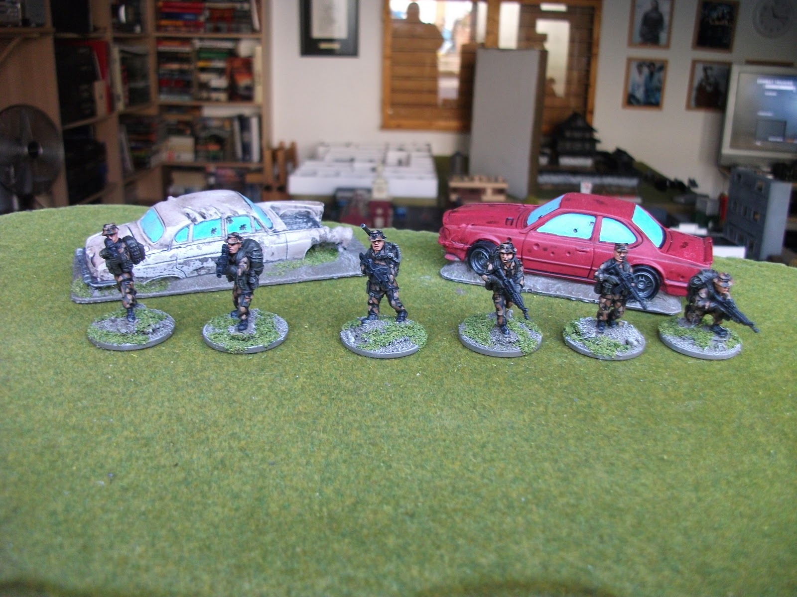 The Angry Lurker: 28mm Painted Eureka Miniatures US Force Recon Marines.