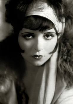 Miscelánea: Las "chicas flappers", la "nueva mujer" y su imágen.