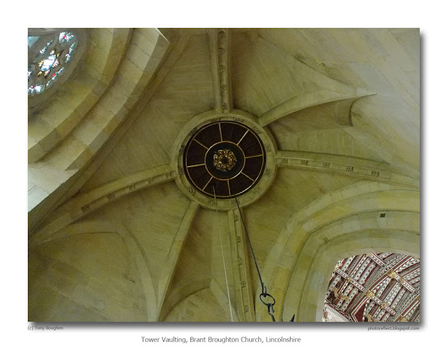 PhotoReflect: Church tower vaulting