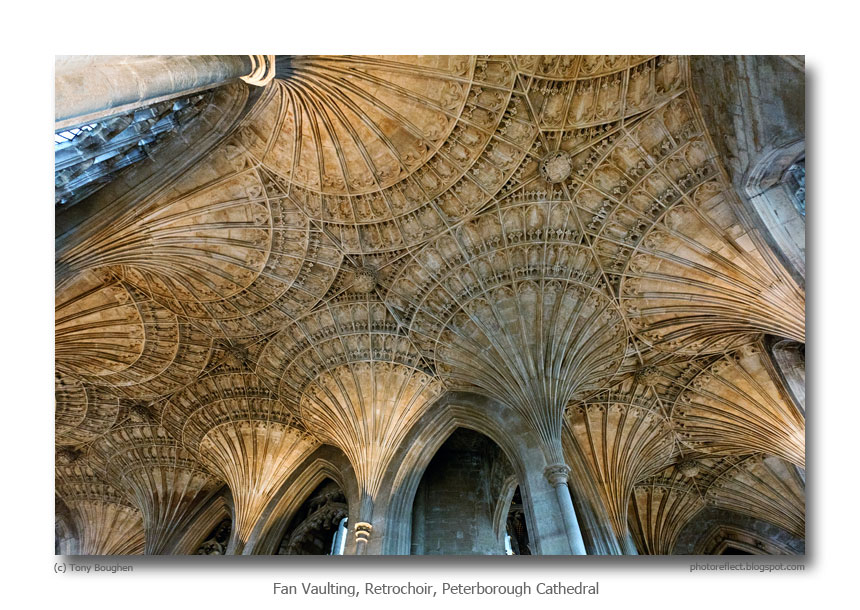 PhotoReflect: Cathedrals and a fan vault