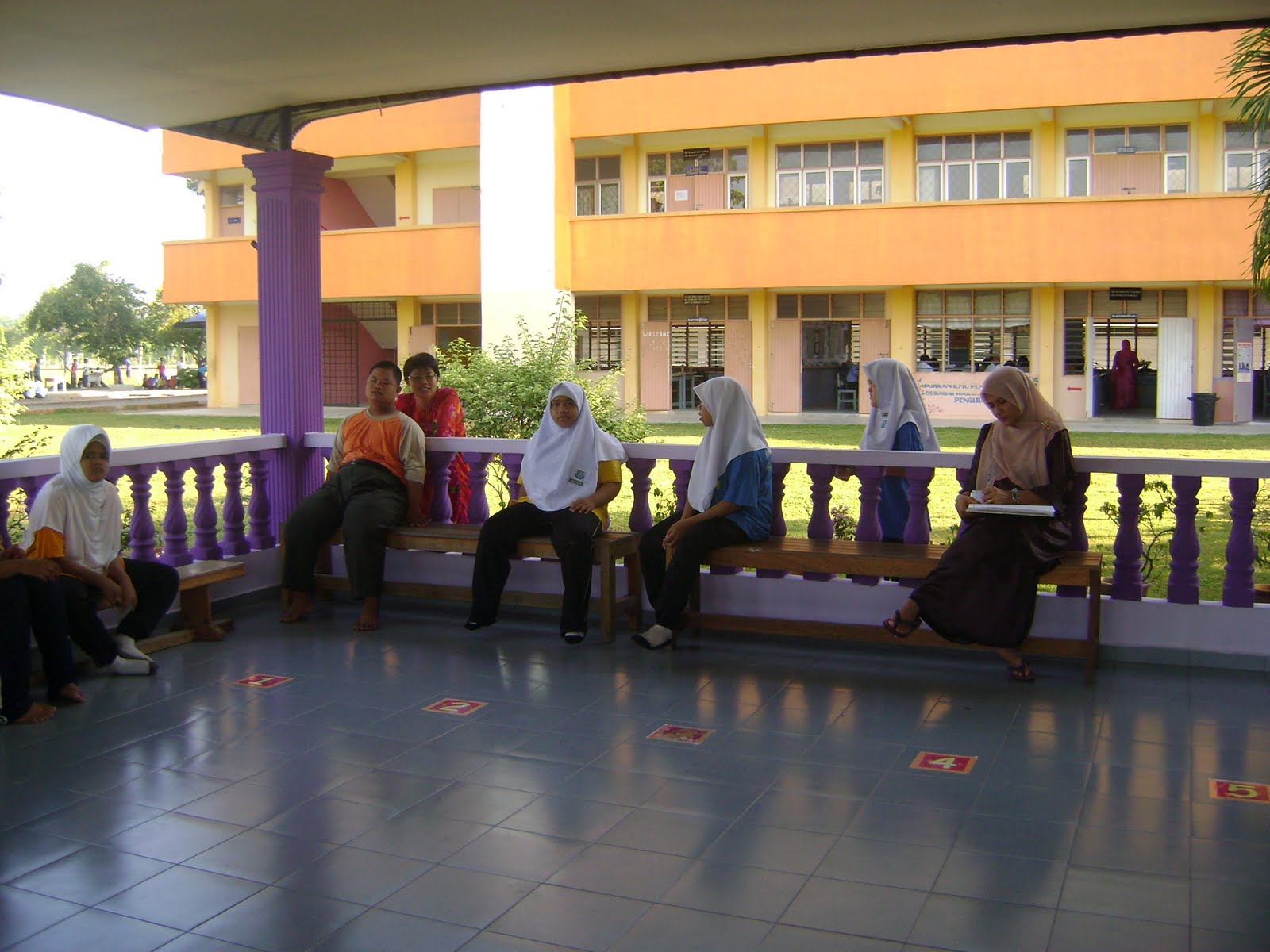 BLOG RASMI PPKIBP SMK ARAU: MENERIMA KUNJUNGAN DARI SMK SYED ALWI, KANGAR