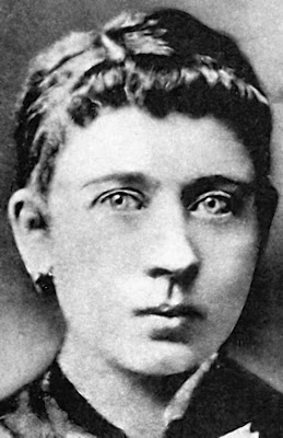 ADOLF HITLER BEST PICTURES: Pictures of Adolf Hitler Family