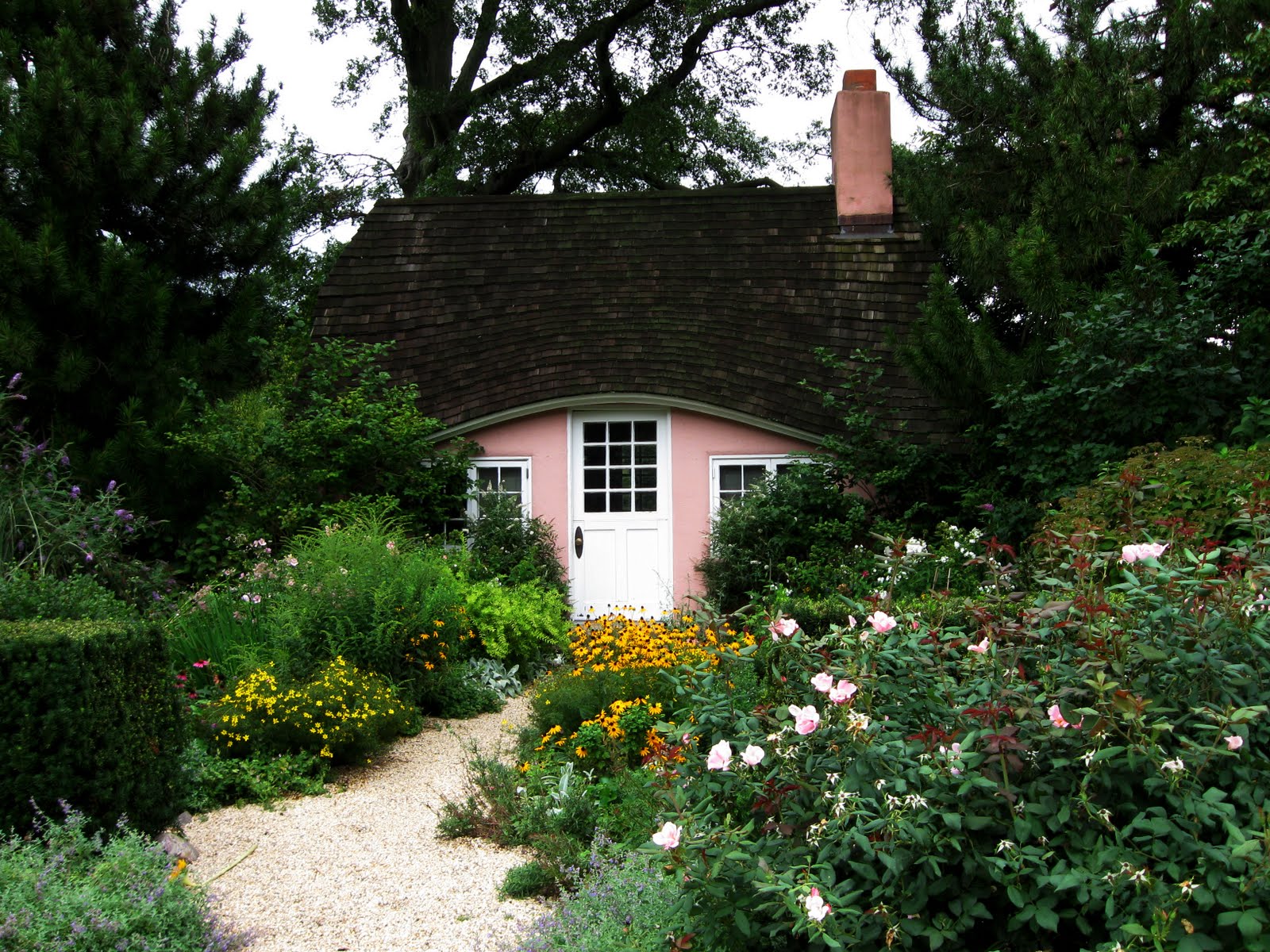Simon and Ivan: Planting Fields Arboretum & Coe Hall