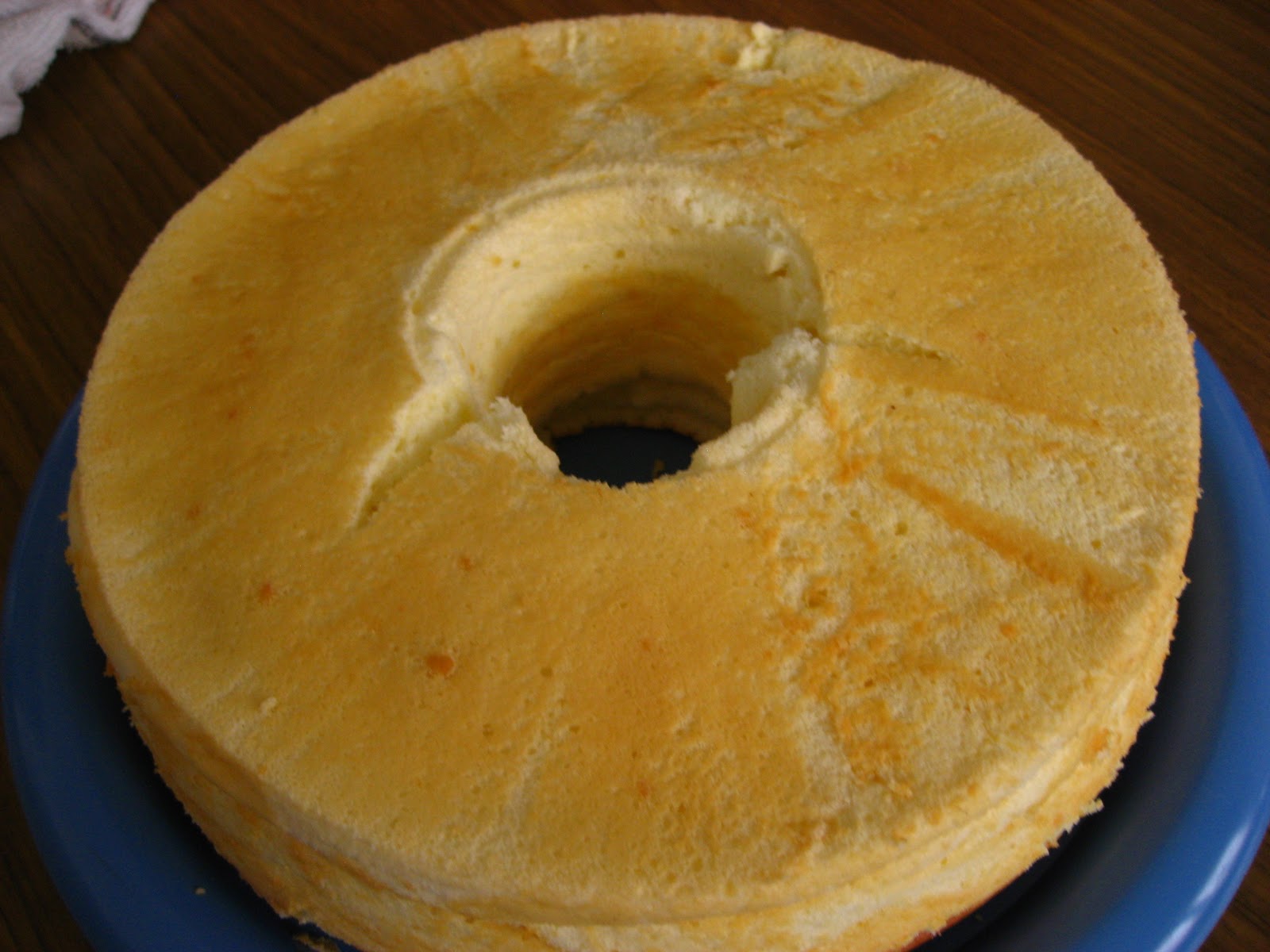 Slacker: Cream Cheese Chiffon Cake