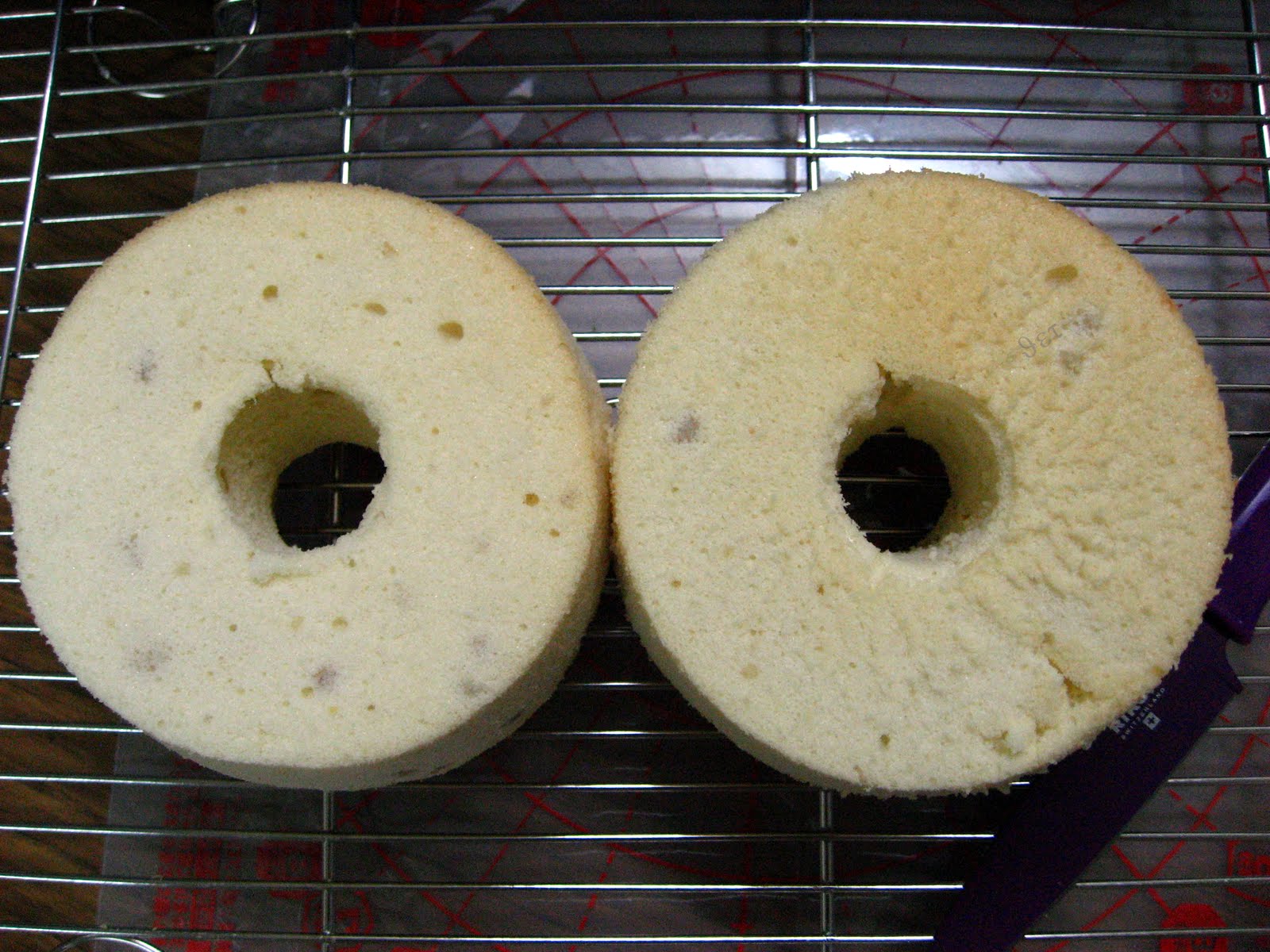 Slacker: Fu Chuk Yi Mai (Barley with Beancurd Skin) Chiffon Cake