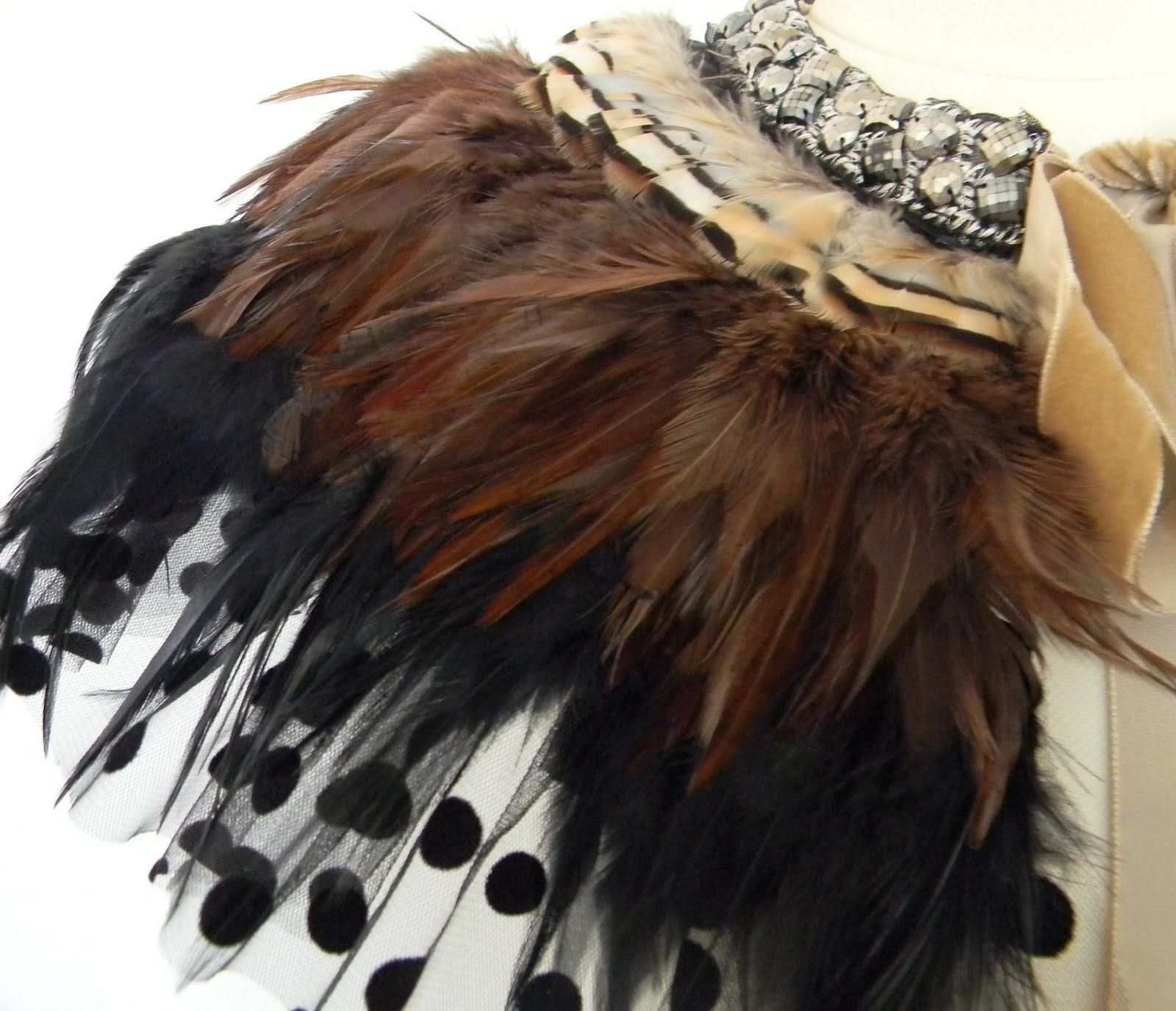 SoniaM Designs: Feather Capes