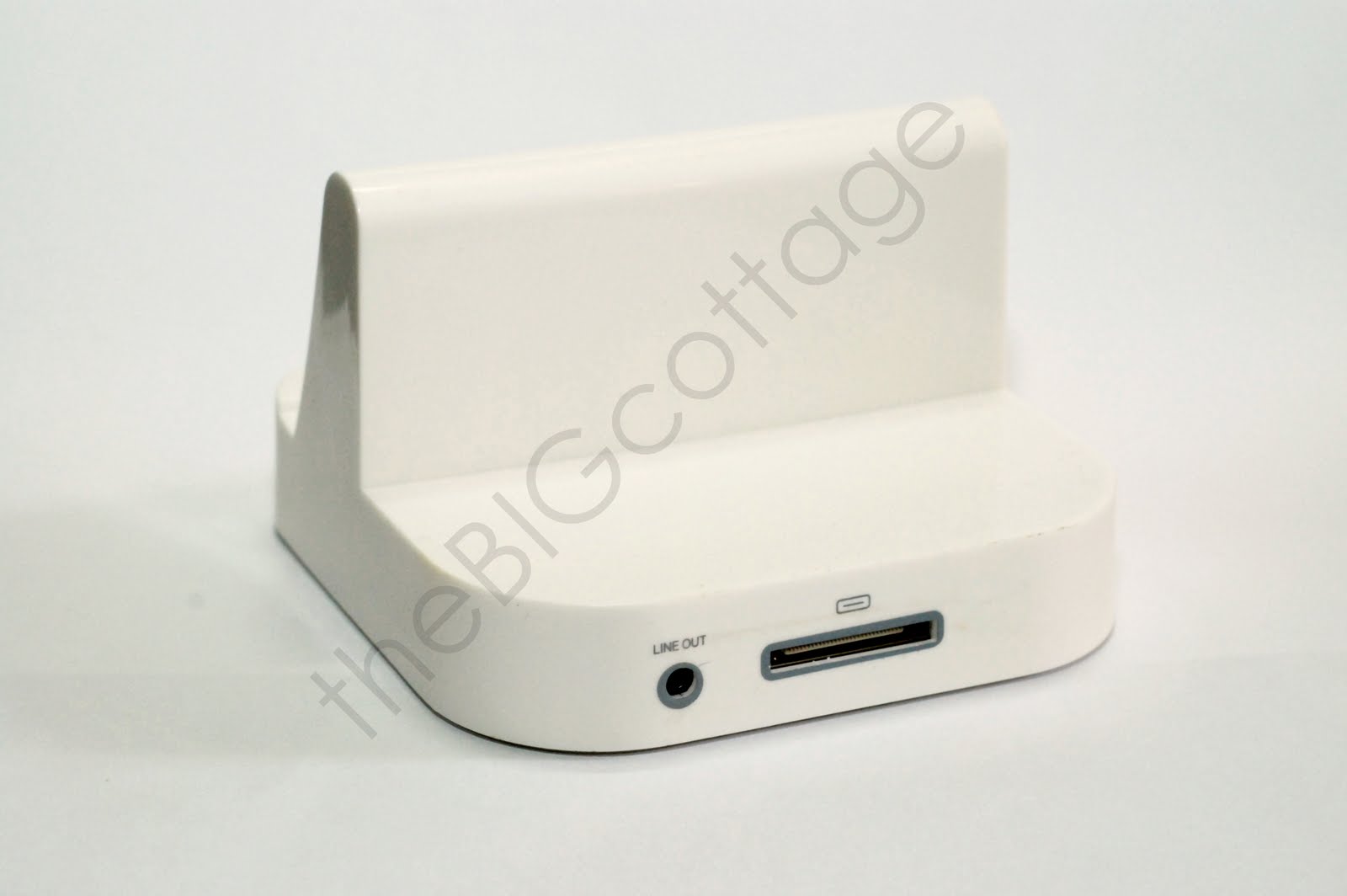 The BIG Cottage: TBC 05: ipad Universal Charging Dock