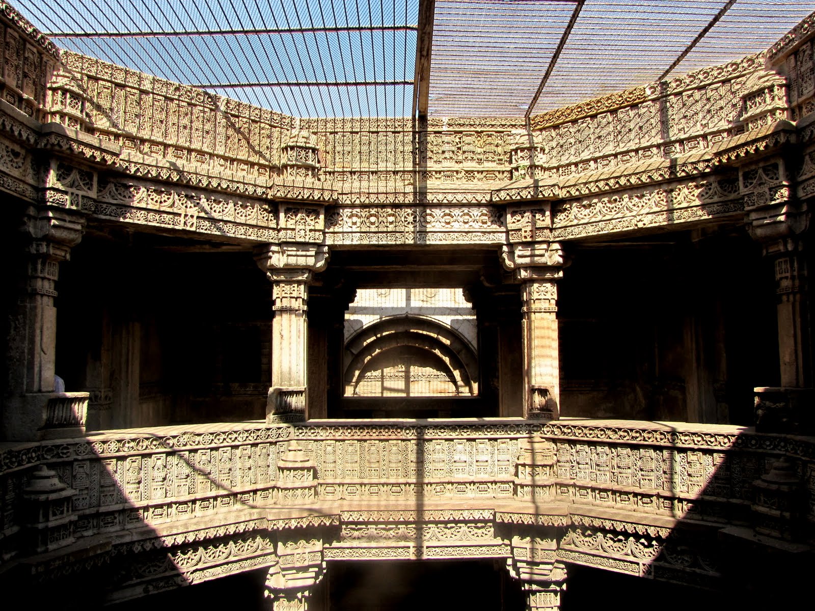 "CHITRA PAT": Adalaj ni Vav