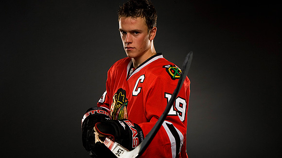 CURVE 94.3: Jonathan Toews Is Coming Home!