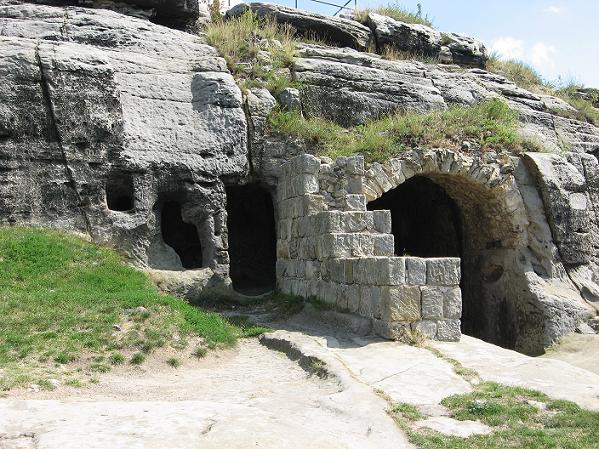 The Lost Fort: A Most Unusual Castle - The Regenstein