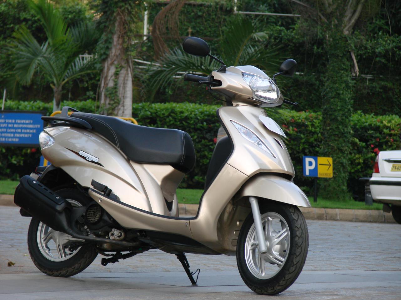 Latest fashion products: BEAUTIFUL SCOOTYS