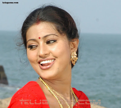 All Tollywood Actress: Sneha Smile Gallery