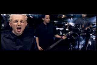 CHESTER - CHESTER - CHESTER: Linkin Park - Crawling HD