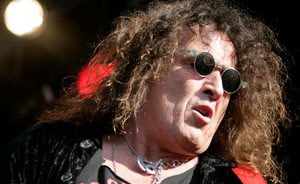 stroe laura: Y&T bassist Phil Kennemore dies aged 57