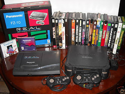 Retro Treasures: Two 3DO consoles & 21 games