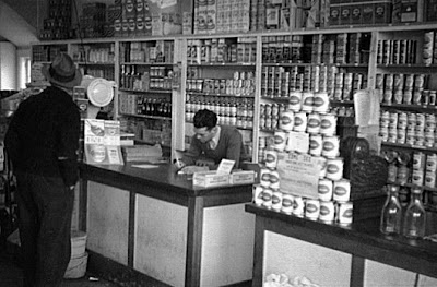 From the Great Depression to World War II - Photos from the American ...