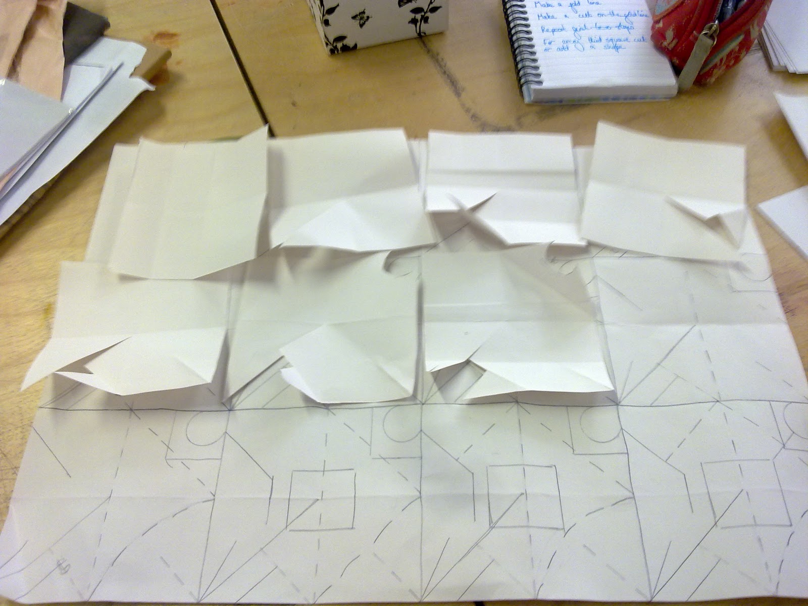 Explore: Creativity: Paper Folding
