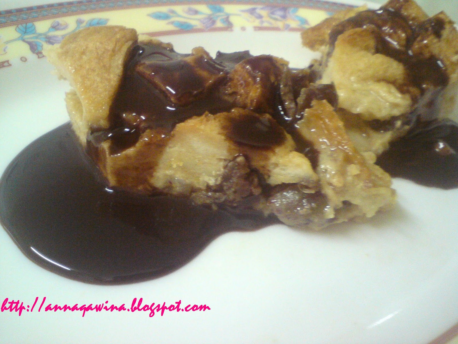 Heyy!! AnnaQawina disini: PUDING ROTI SOS COKLAT
