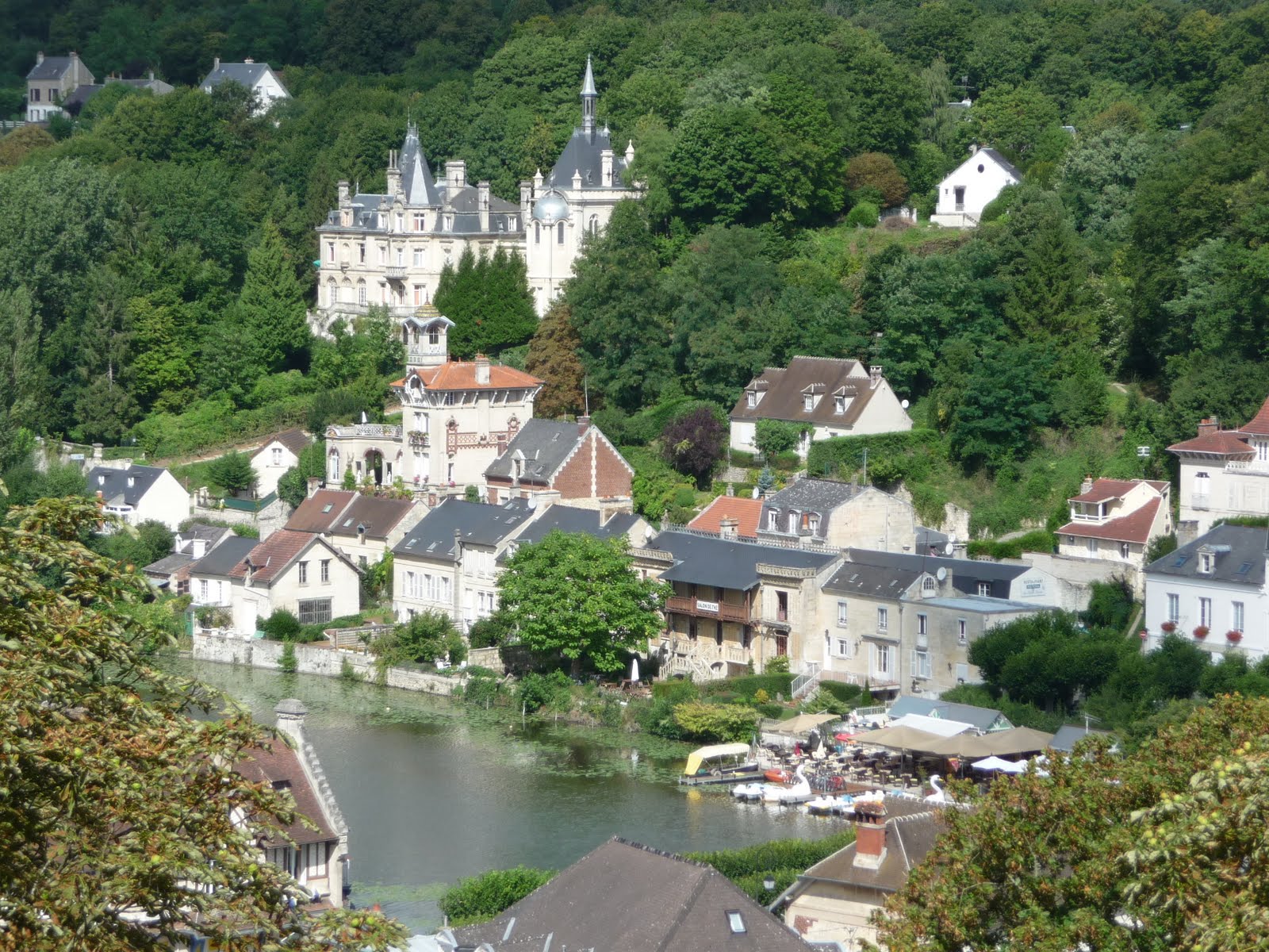 Four For France: Château de Pierrefonds