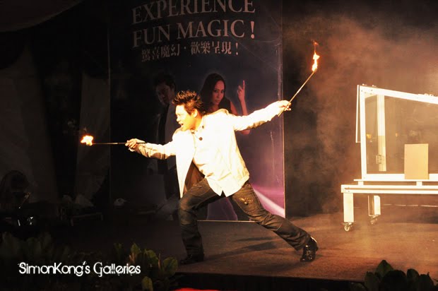 J C Sum and MagicBabe Ning 's magic gig, Zlwin Chew's close up show at ...